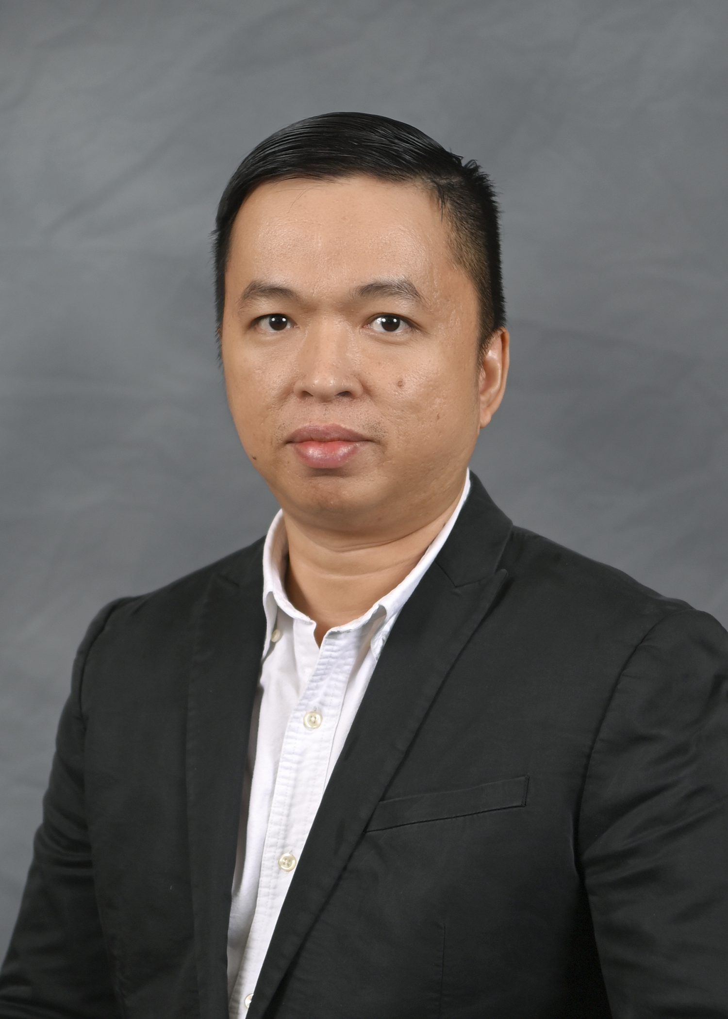 Chau Le - School of Data Science